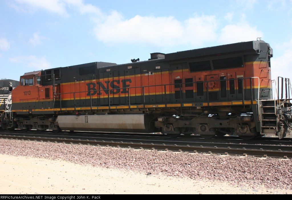 BNSF 1013
